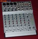 GearBug - Behringer Eurorack Mixer MX802A